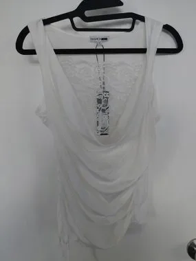 Fashion Nova | Tops | Fashion Nova White Scoop Back Tank | Poshmark